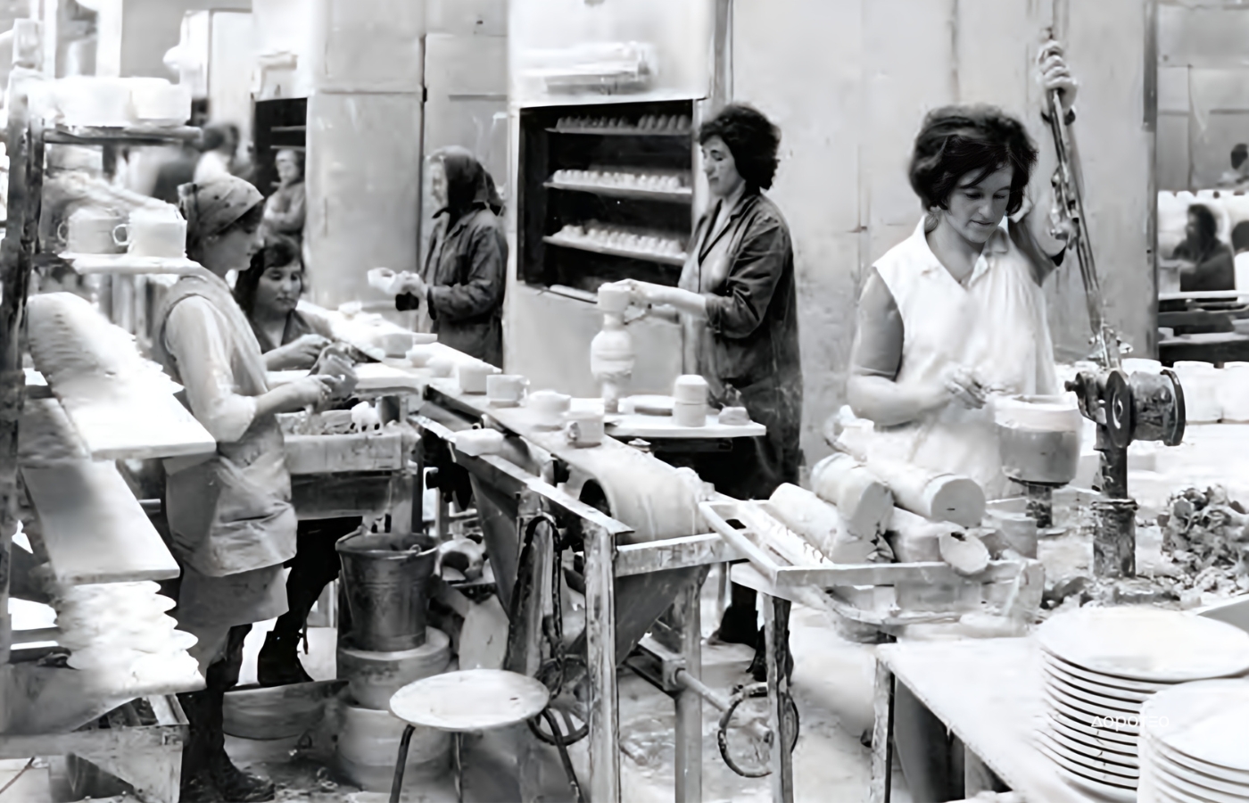 DEVELOPMENT OF INDUSTRIAL DESIGN IN YUGOSLAVIA – JUGOKERAMIKA - Doroteo